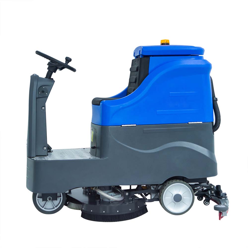 C90 Ride On Floor Scrubber - anrunto